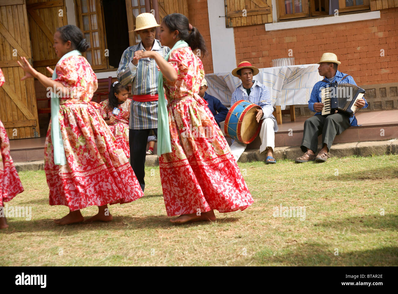 Madagascar, Antananarivo, Traditional dancing Stock Photo - Alamy