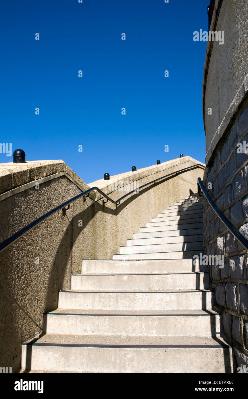 Curved steps hi-res stock photography and images - Alamy