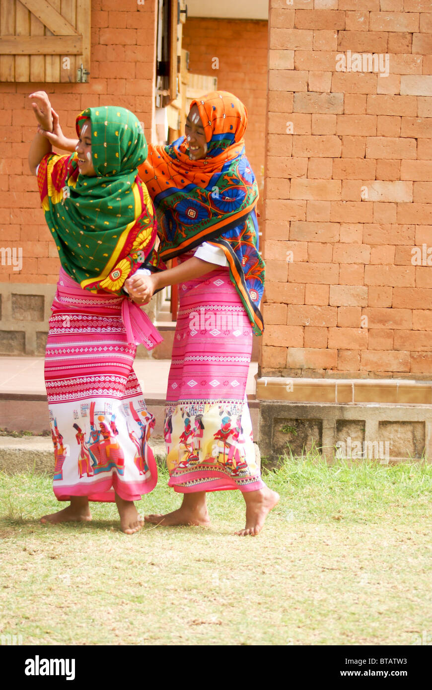 Madagascar, Antananarivo, Traditional dancing Stock Photo - Alamy