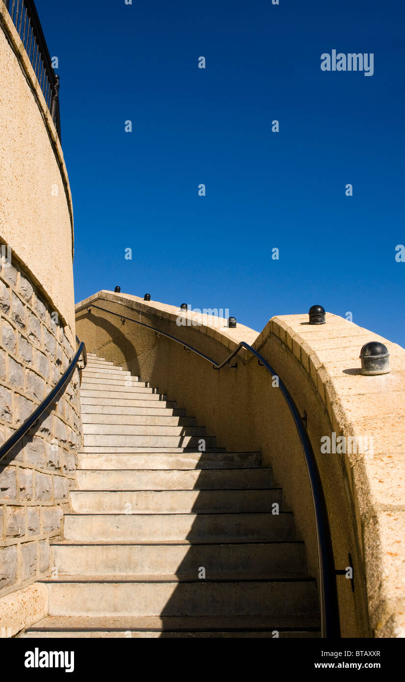 Curved steps hi-res stock photography and images - Alamy