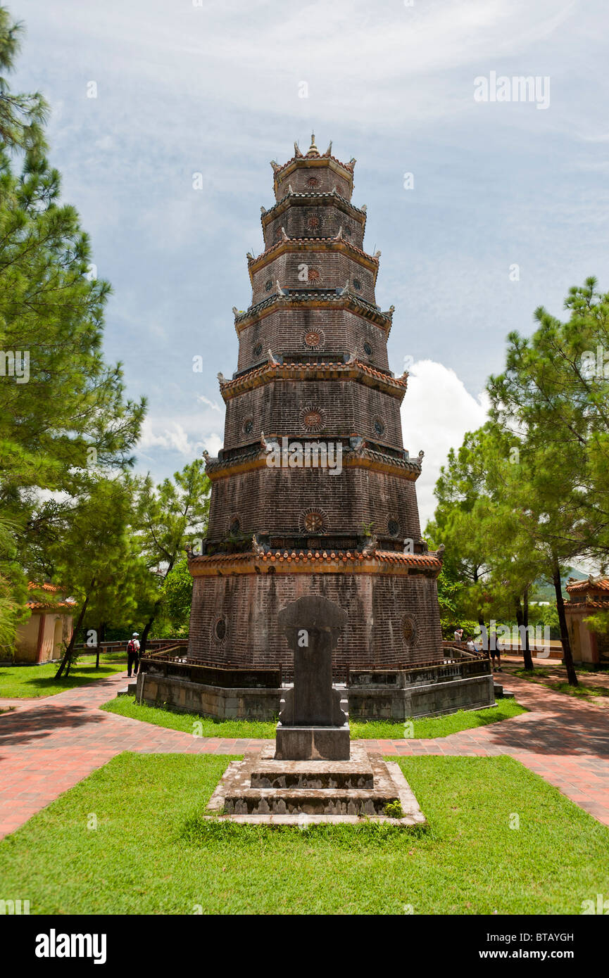 Phuoc duyen tower hi-res stock photography and images - Alamy