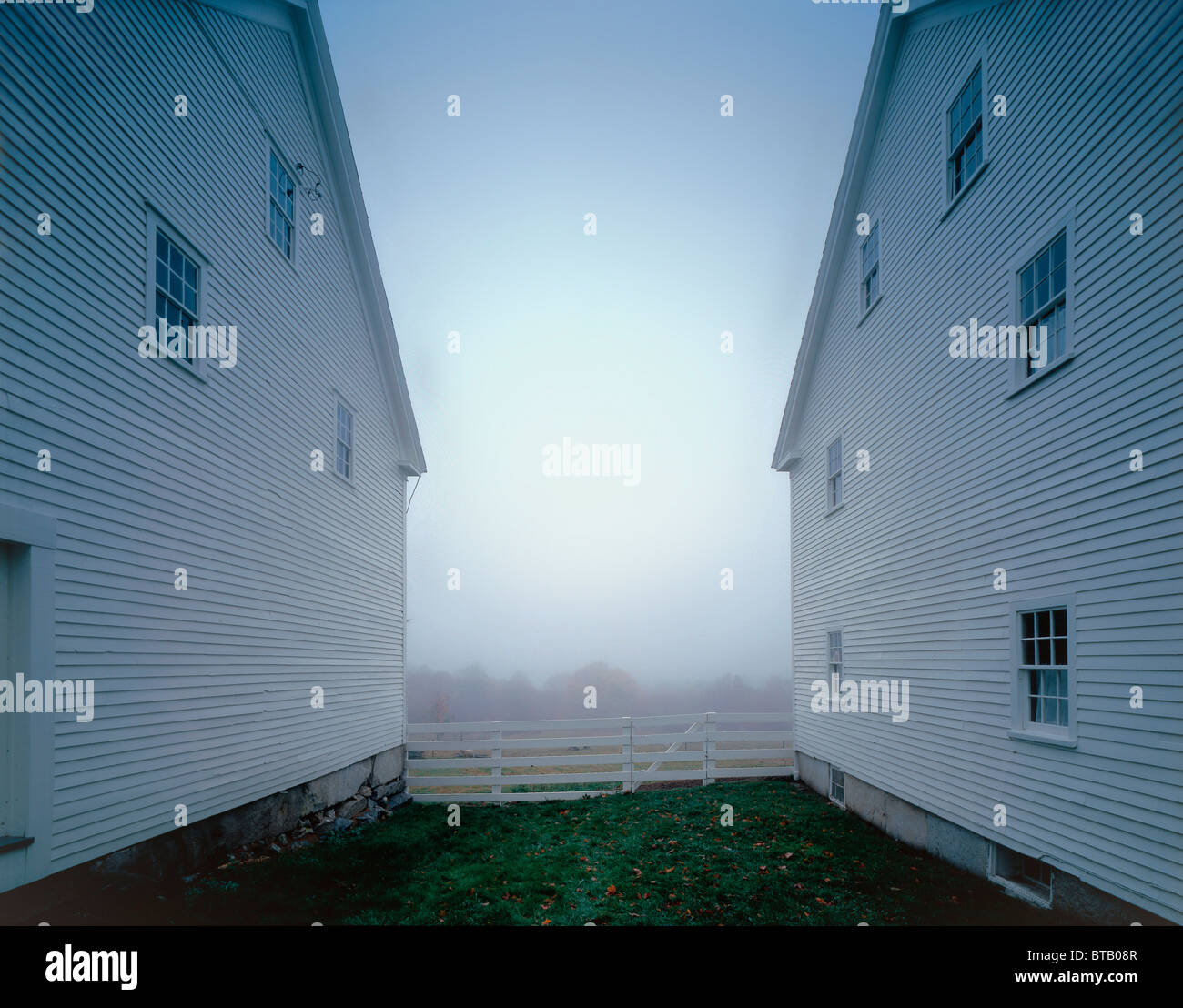 Shaker buildings hi-res stock photography and images - Alamy