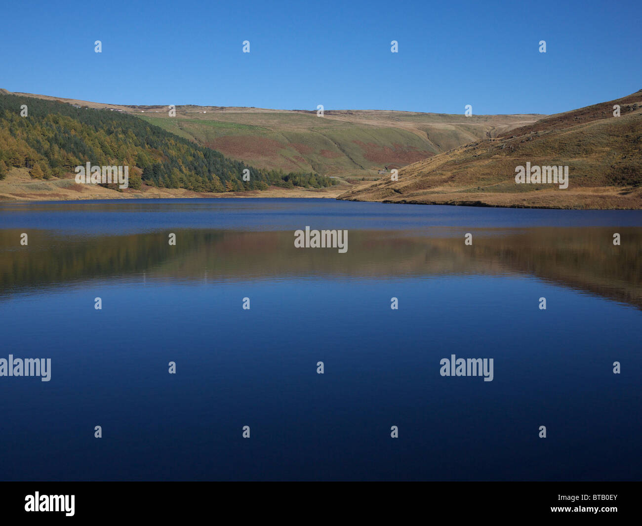 Dovestones Reservoir, Greenfield, Saddleworth, Oldham, Lancashire ...