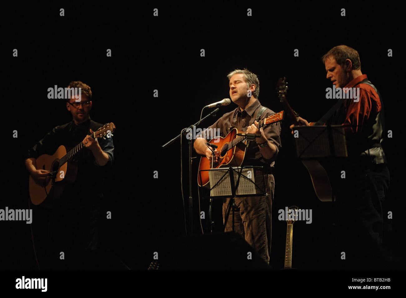 Small concert hi-res stock photography and images - Alamy