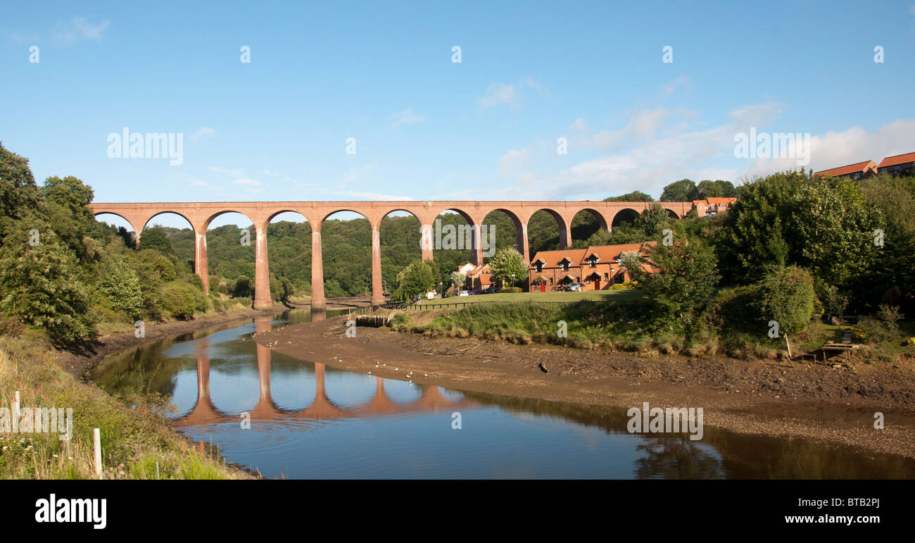 The Larpool viaduct in Whitby, North Yorkshire Stock Photo - Alamy