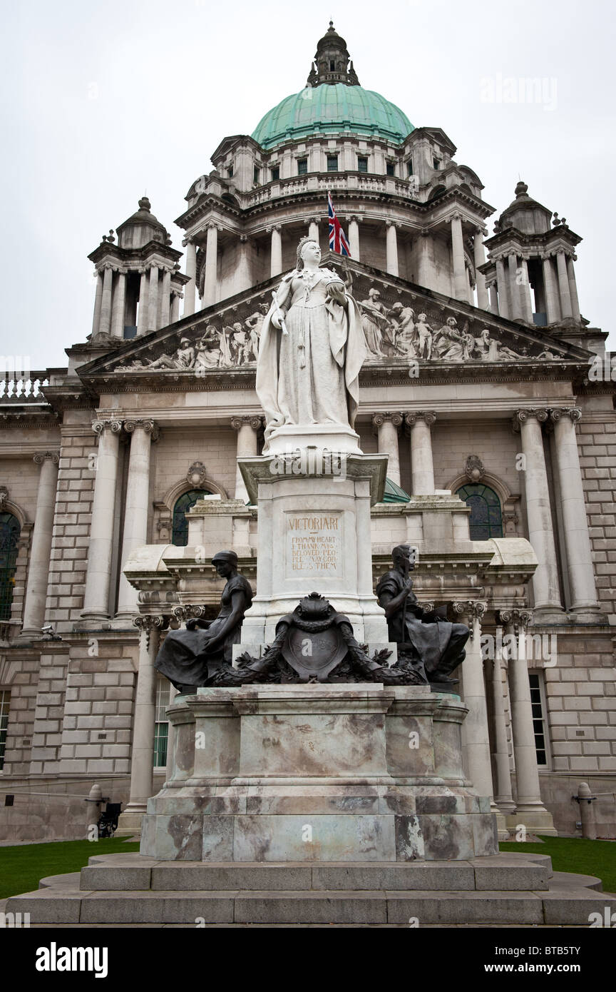 Belfast City Hall in Donegall Square , Belfast , Northern Ireland Stock ...