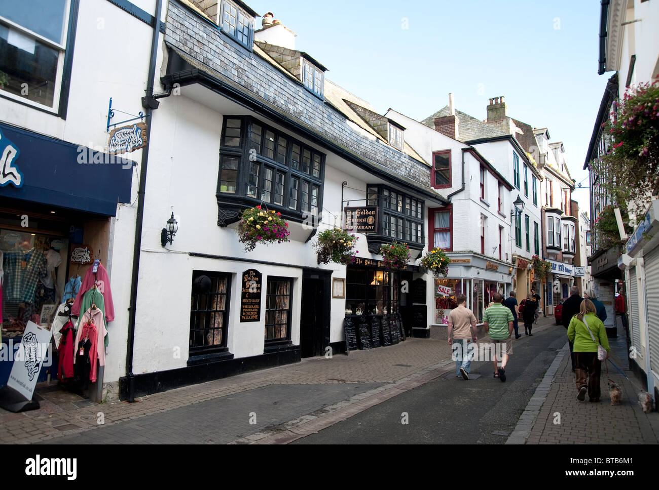 Street scene in West Looe, Cornwall, England, UK Stock Photo - Alamy