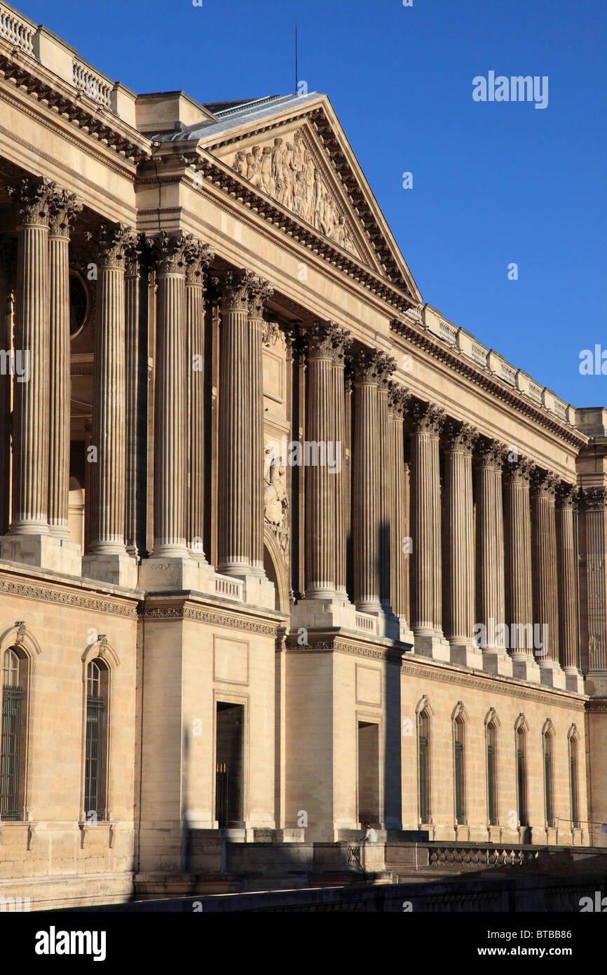 Colonnade louvre hi-res stock photography and images - Alamy
