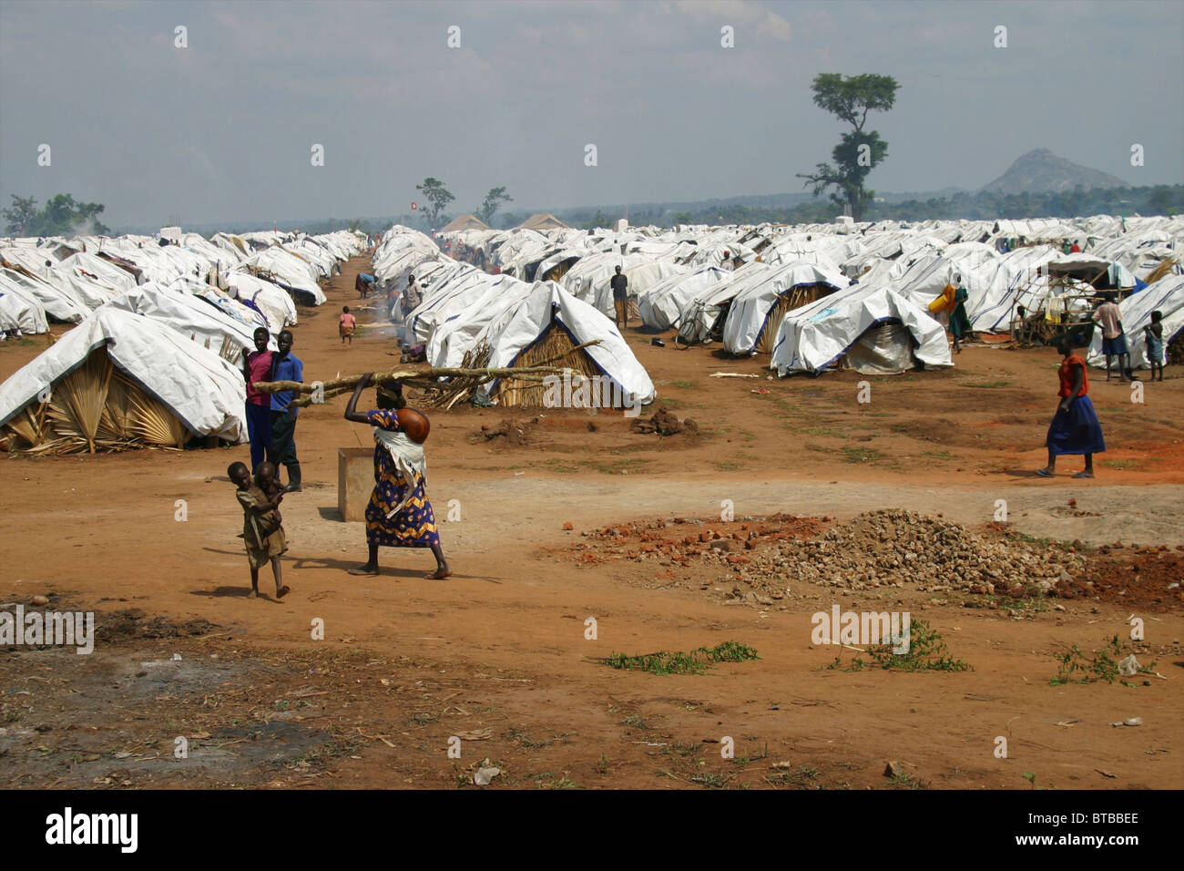 displaced people in Uganda Stock Photo - Alamy