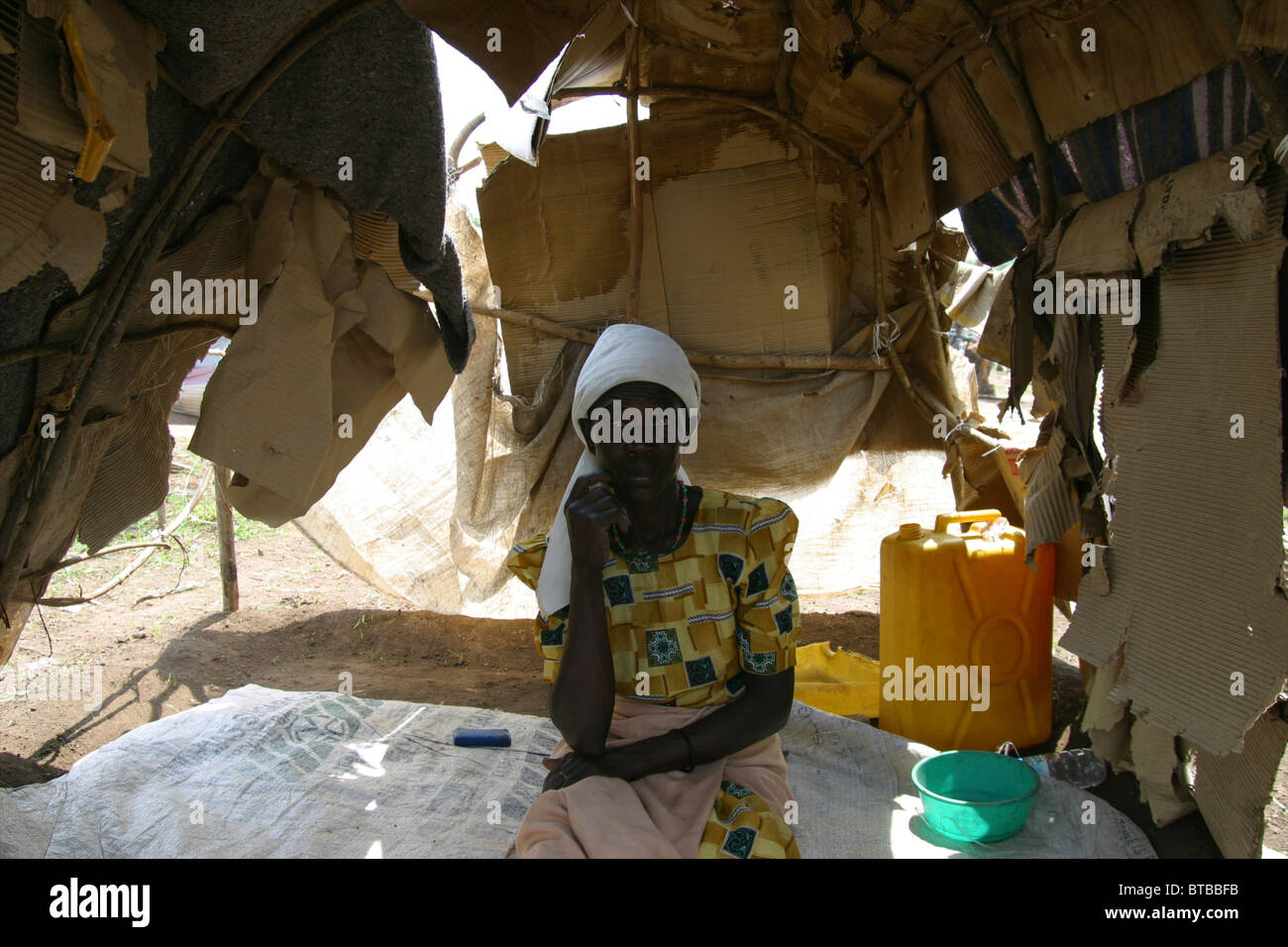 displaced people in Uganda Stock Photo - Alamy