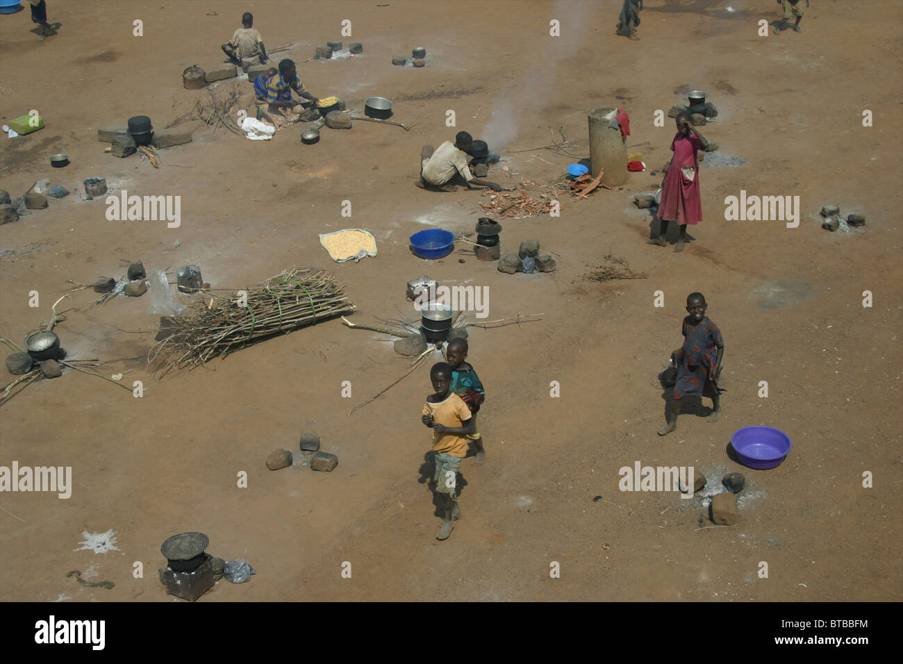 displaced people in Uganda Stock Photo - Alamy
