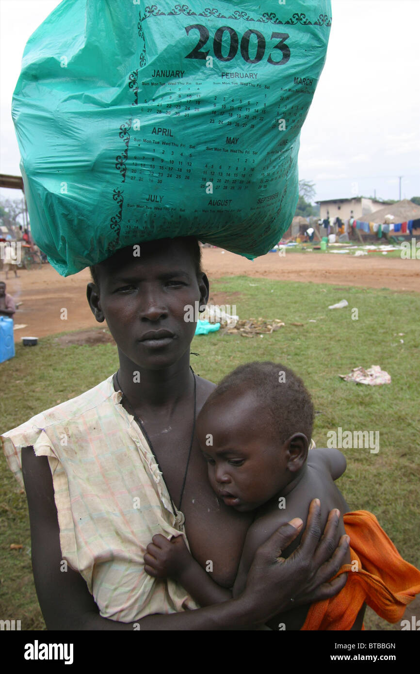 displaced people in Uganda Stock Photo - Alamy