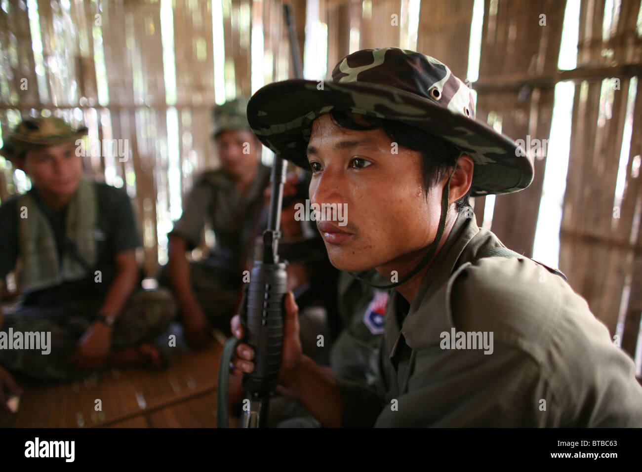 Karen national union knu soldiers hi-res stock photography and images ...