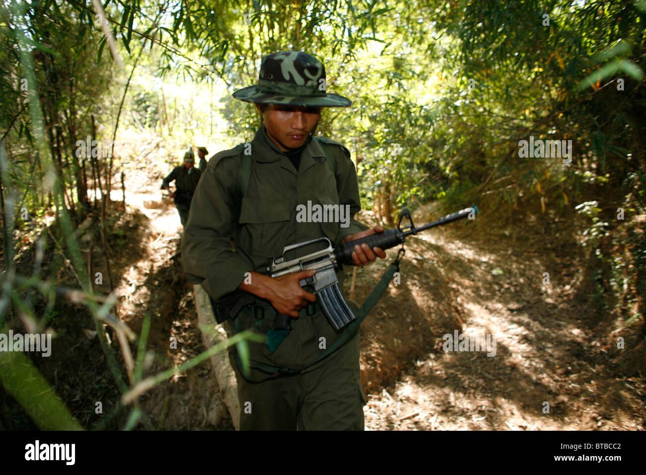 Karen National Union (KNU) rebels in Burma Stock Photo - Alamy