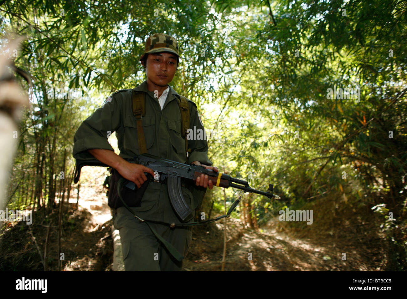 Karen National Union (KNU) rebels in Burma Stock Photo - Alamy