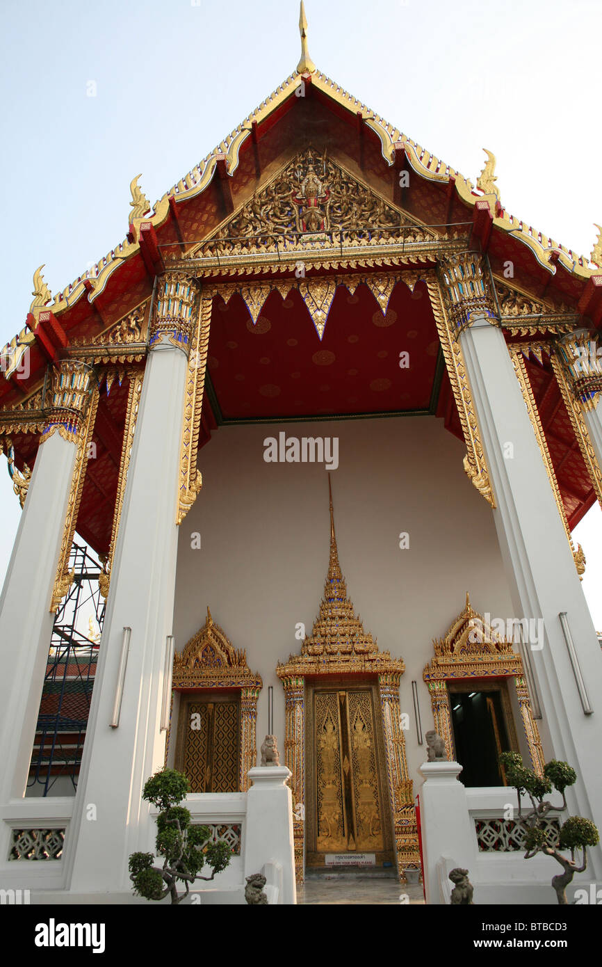 temple in bangkok Stock Photo - Alamy