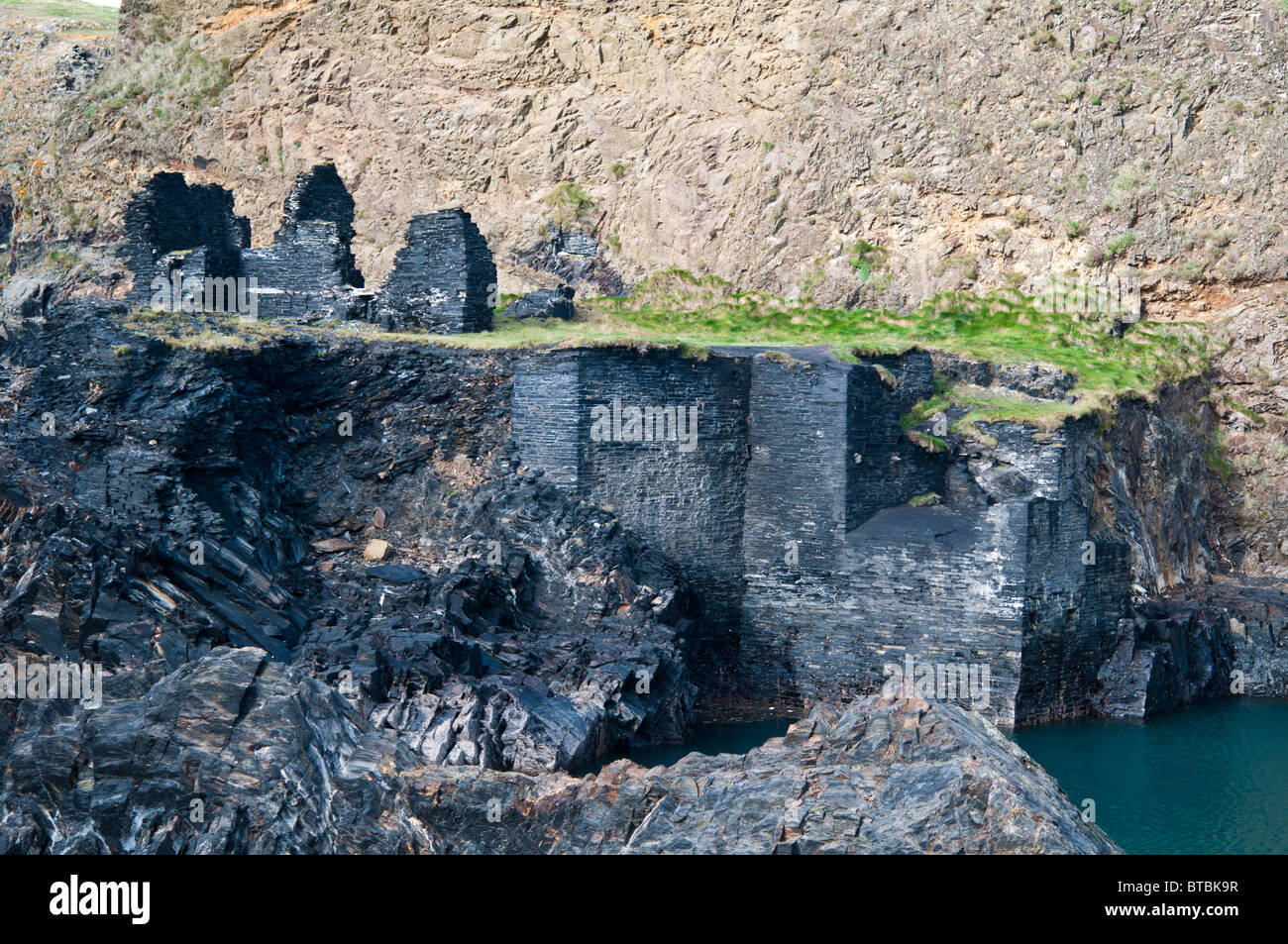 The old granite quarry at Porthgain, Pembrokeshire, Wales Stock Photo ...