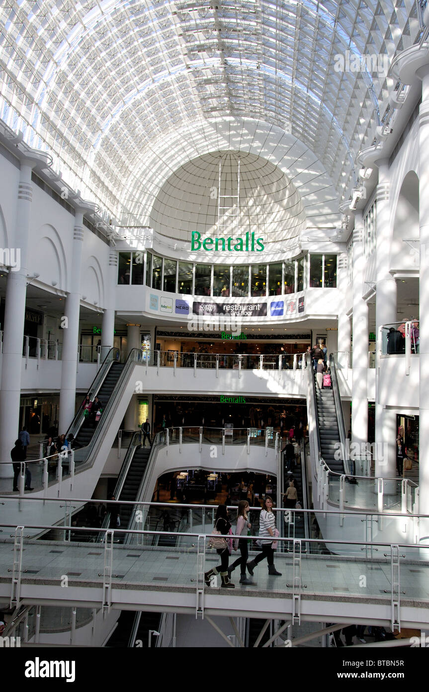 The Bentall Centre at Christmas, Kingston upon Thames, Royal Borough of ...
