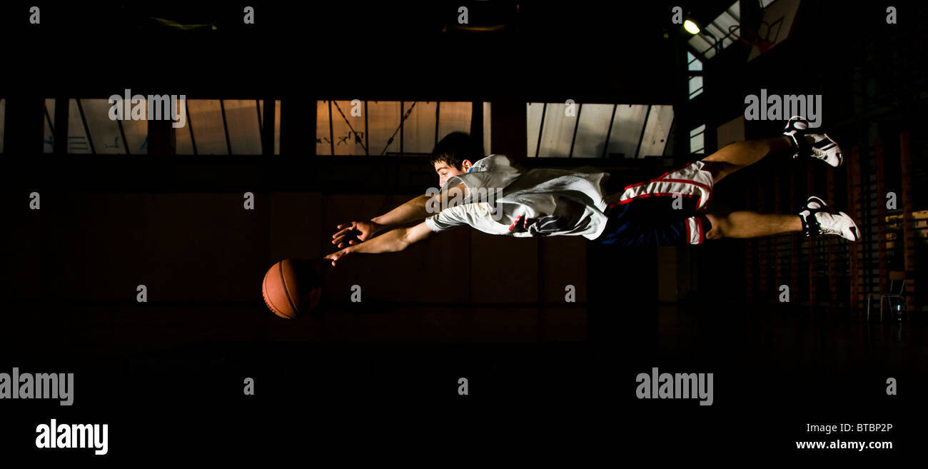 Chasing fly ball hi-res stock photography and images - Alamy