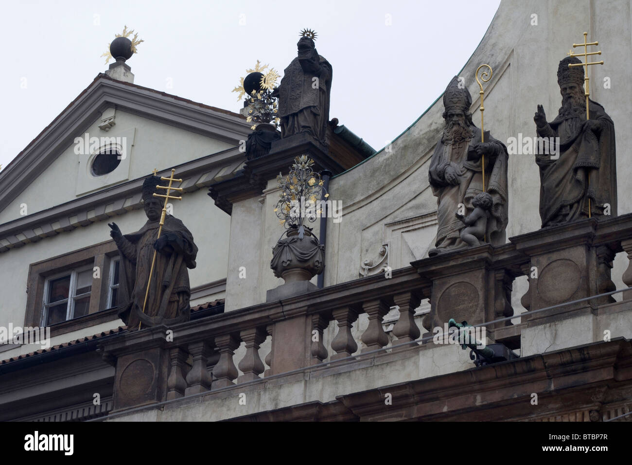 Stunning gothic architecture hi-res stock photography and images - Alamy