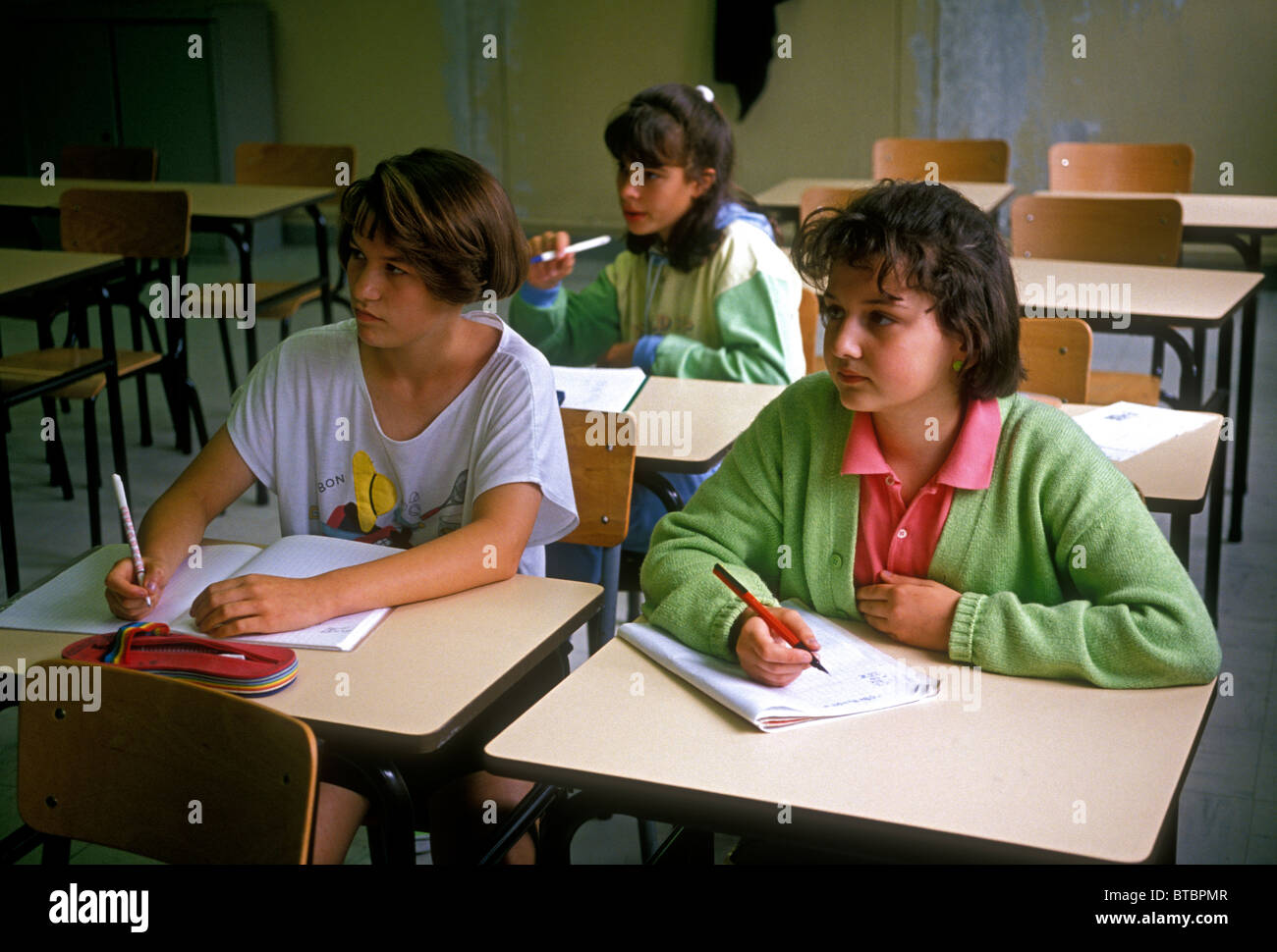 Classroom france lycee hi-res stock photography and images - Alamy