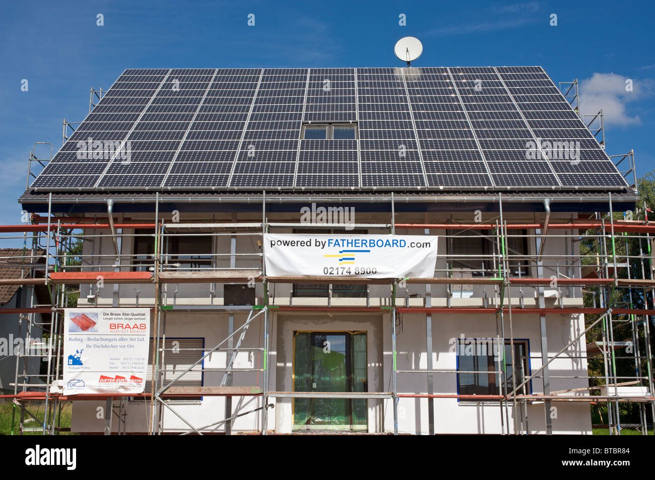 House germany photovoltaic hi-res stock photography and images - Alamy