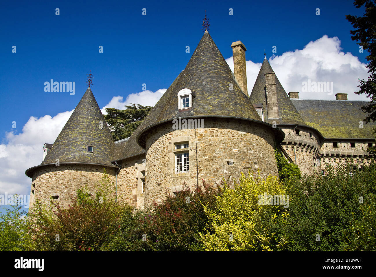 Chateau de pompadour hi-res stock photography and images - Alamy