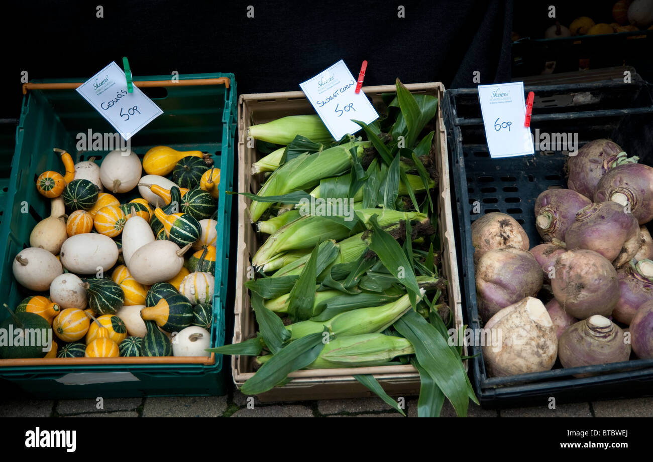Farmers markets cornwall hi-res stock photography and images - Alamy