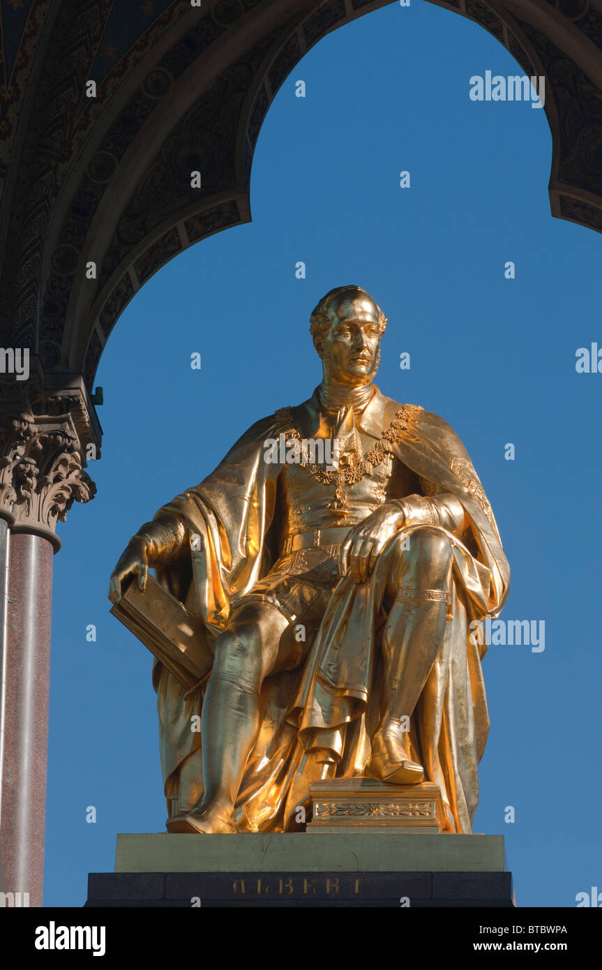 Golden statue of Prince Albert at the Albert Memorial, Hyde Park ...