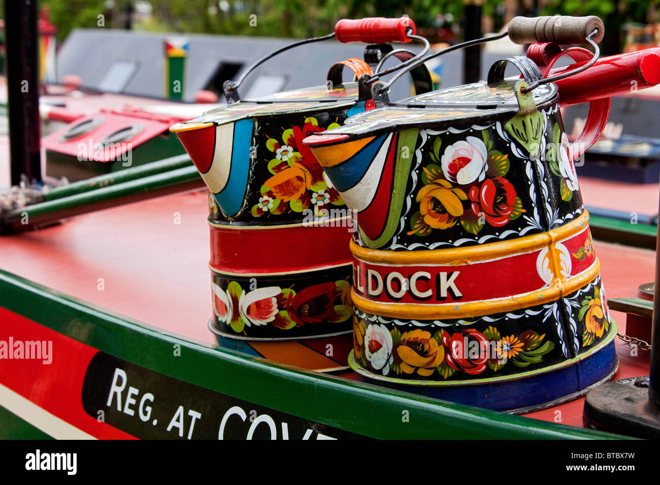 Britain's only folk art style known as roses and castles on canal ware ...