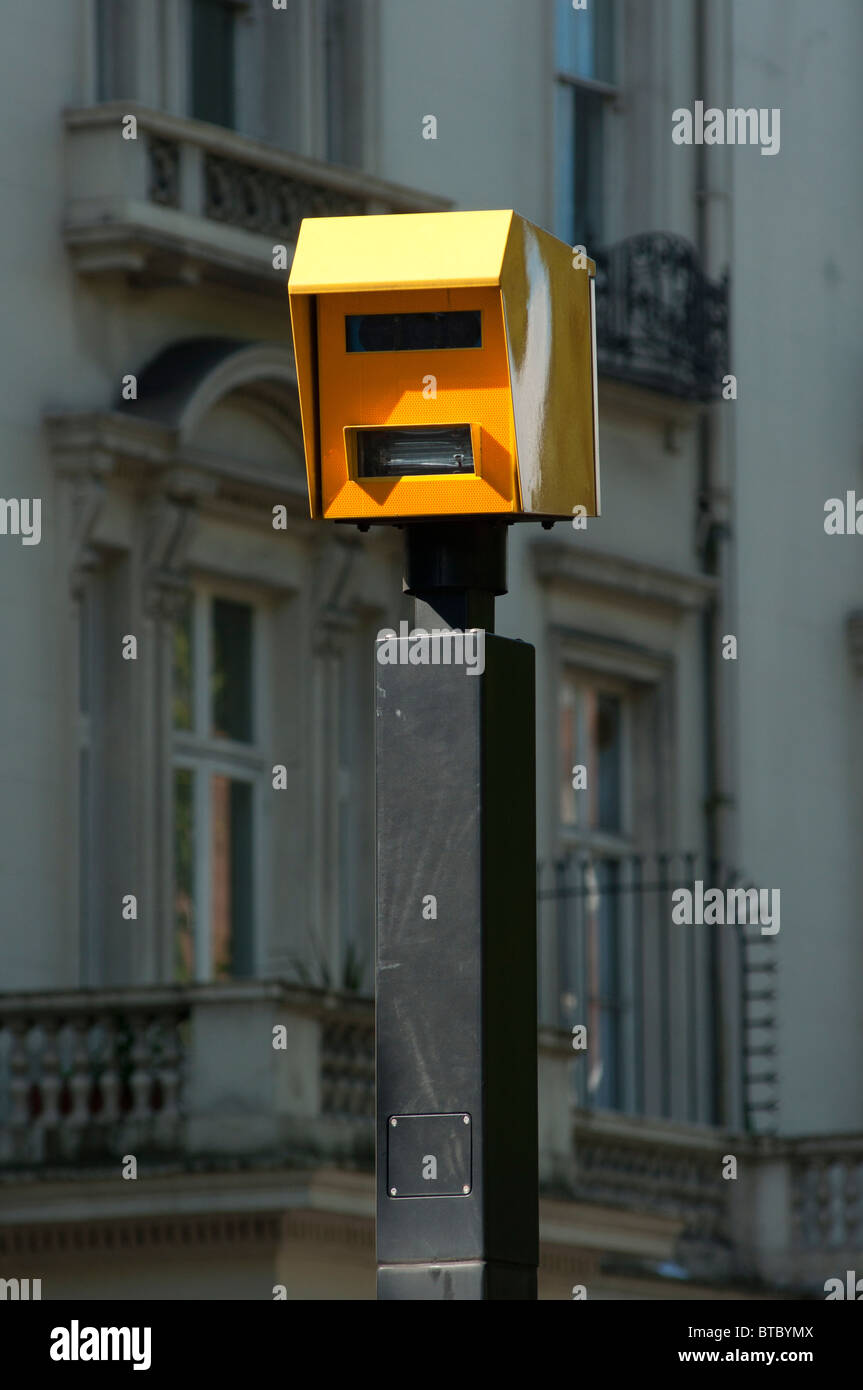Uk yellow speed camera uk hi-res stock photography and images - Alamy