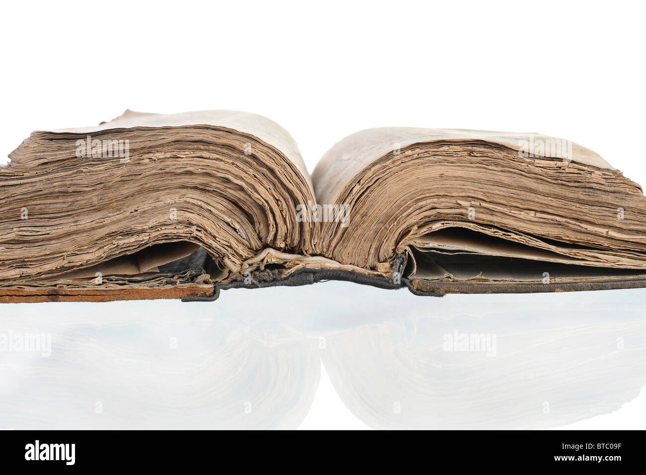 opened old book Stock Photo - Alamy