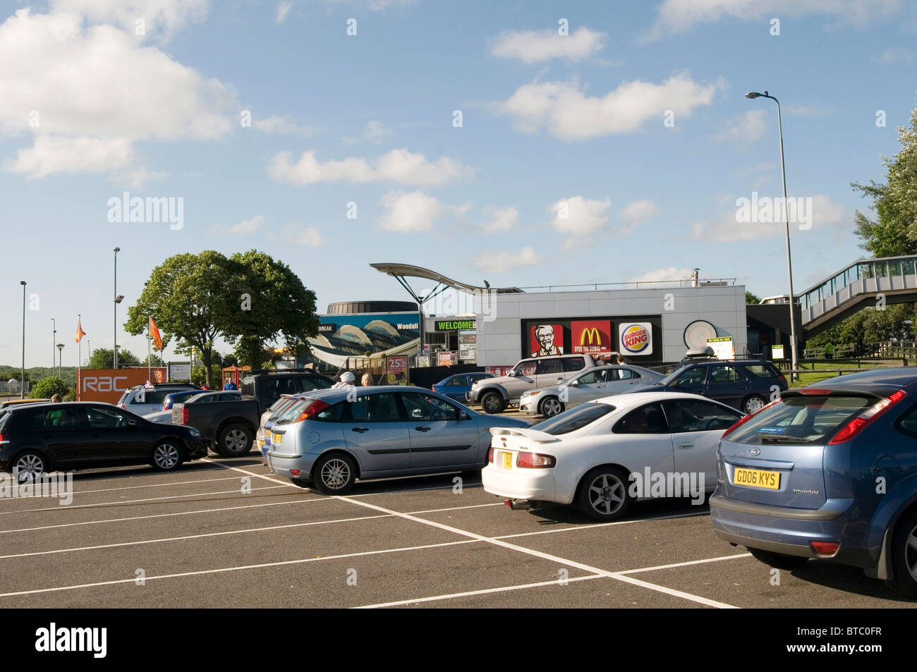 Roadside motorway service station High Resolution Stock Photography and ...