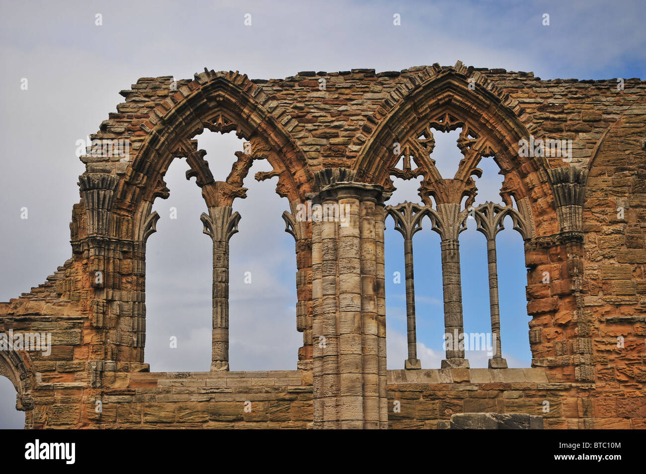 Arched windows at Whitby Abbey Stock Photo - Alamy