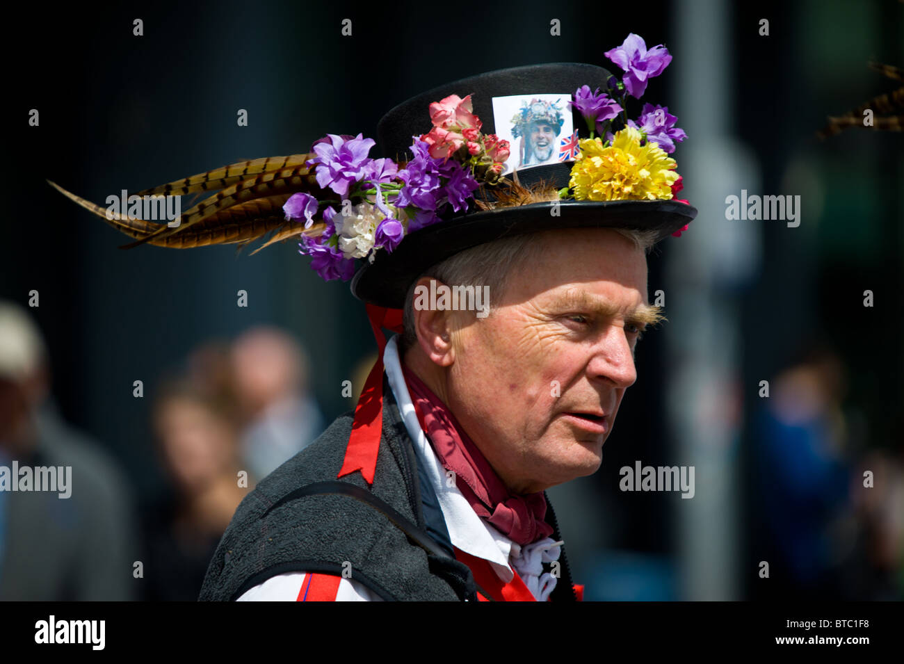 Morris dancing hat hi-res stock photography and images - Alamy