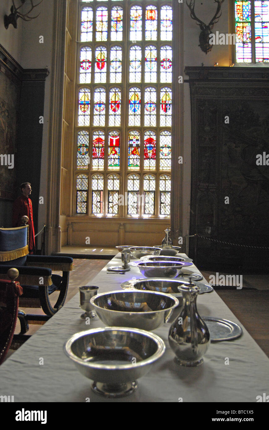 Henry viii palace dining hi-res stock photography and images - Alamy