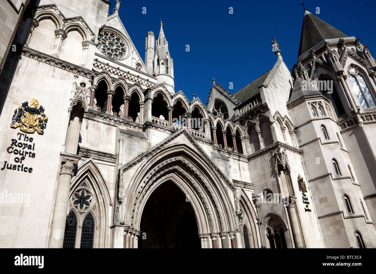 Royal courts justice courthouse hi-res stock photography and images - Alamy