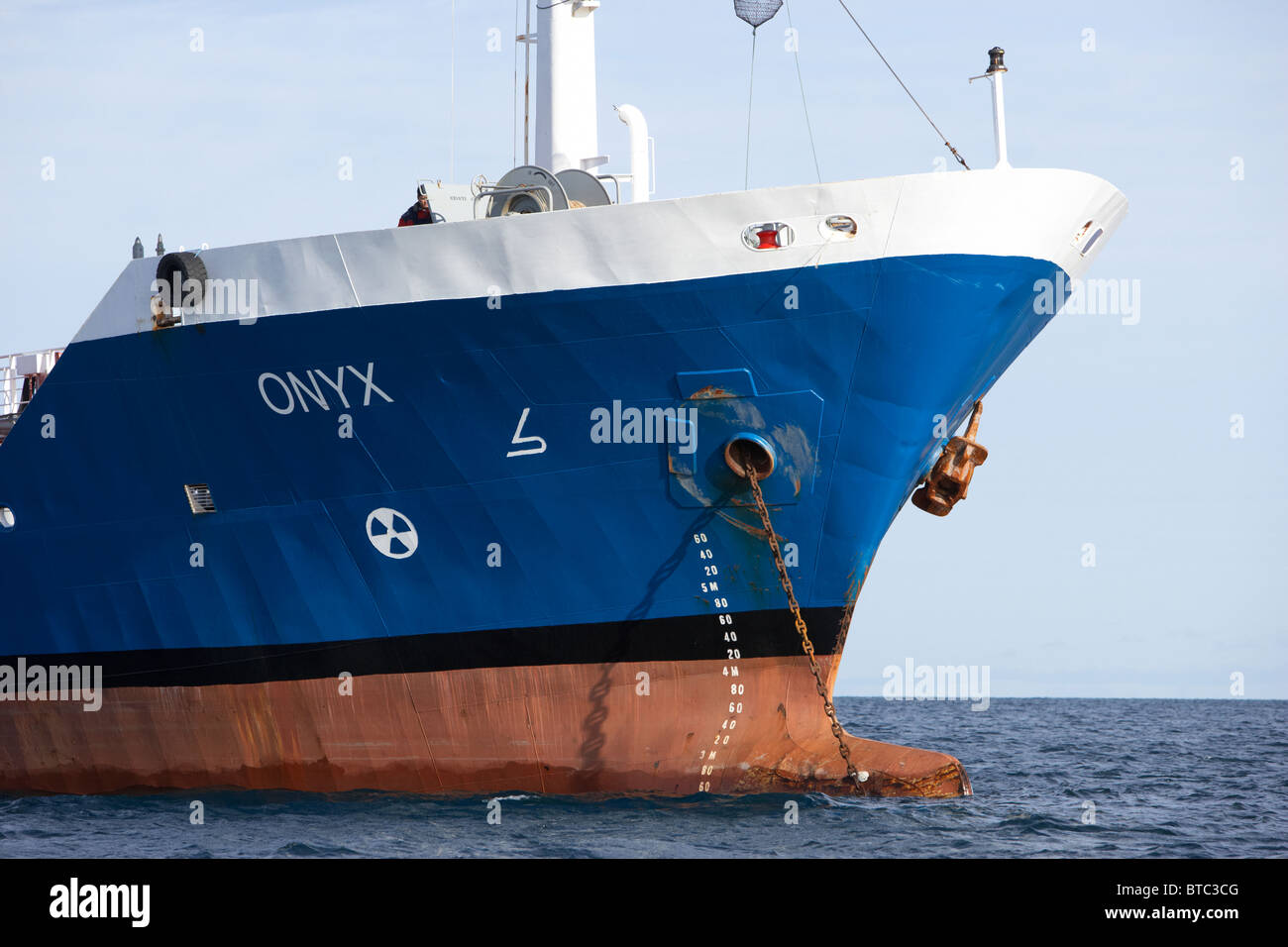 Ship draft markings hi-res stock photography and images - Alamy