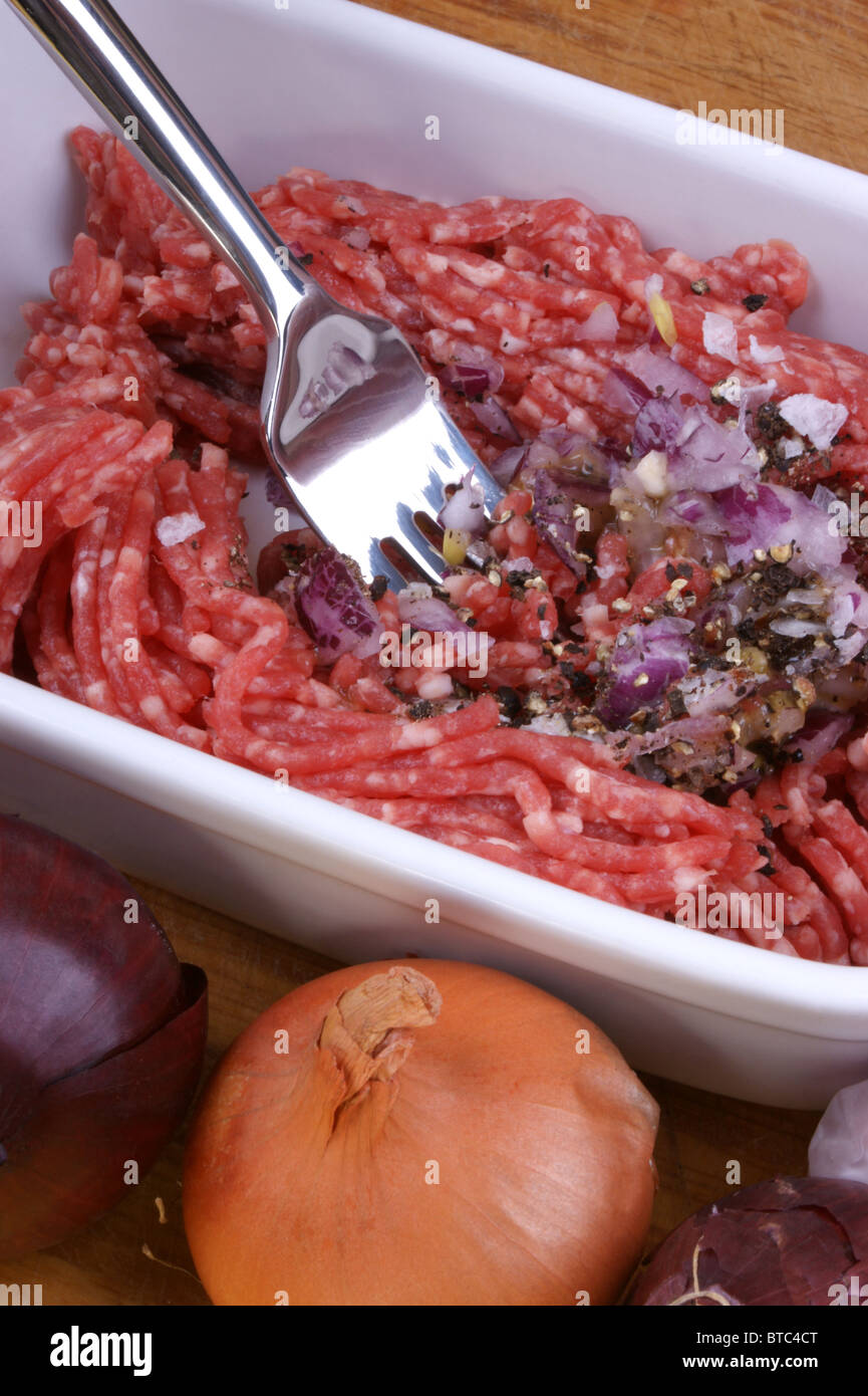 how to make home made pork tartar Stock Photo - Alamy
