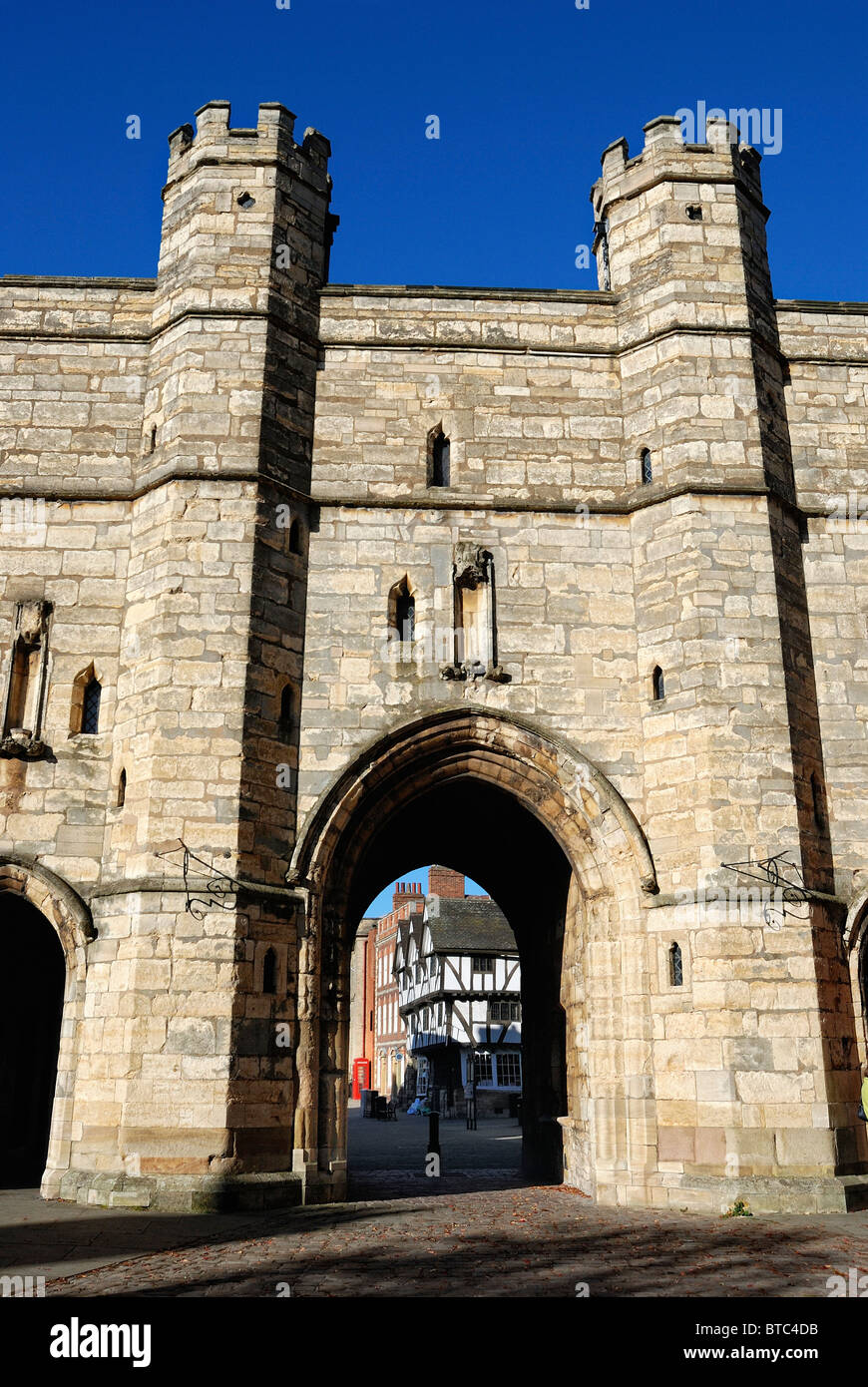 exchequer gate Lincoln cathedral england uk Stock Photo - Alamy