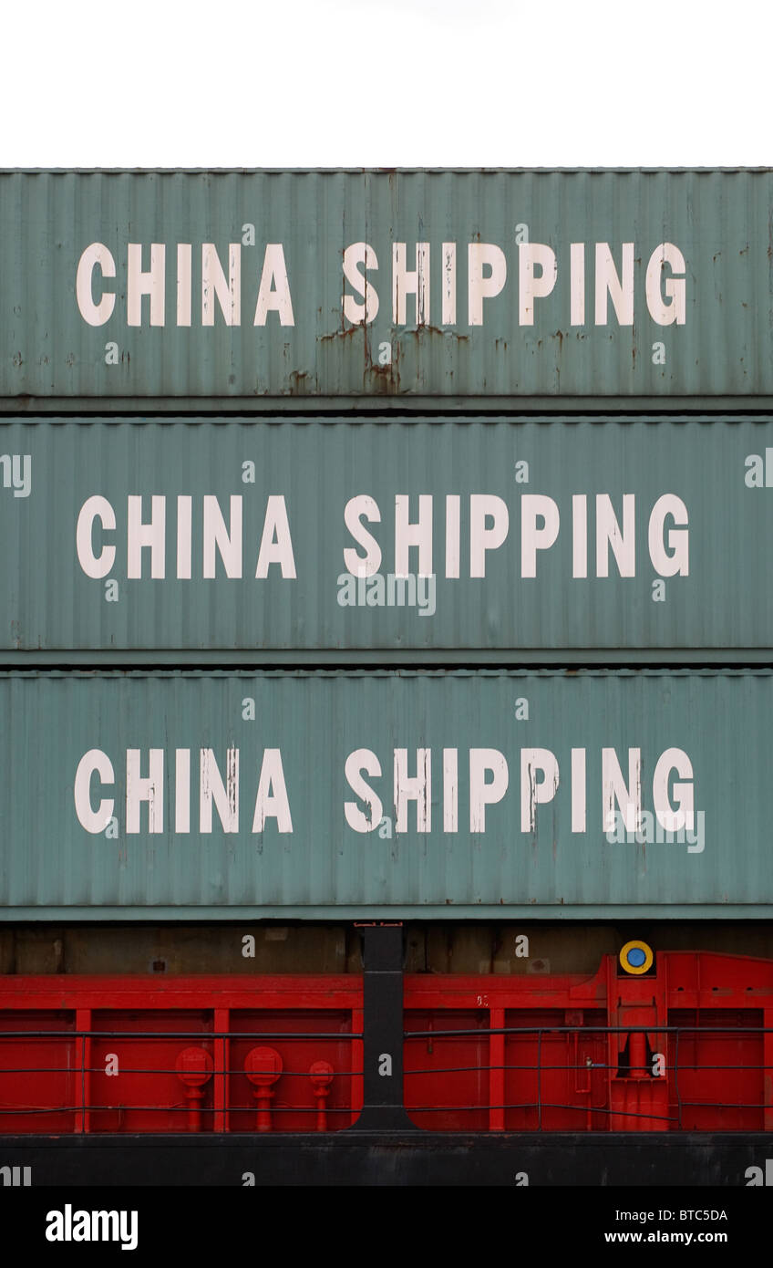 China shipping company hi-res stock photography and images - Alamy