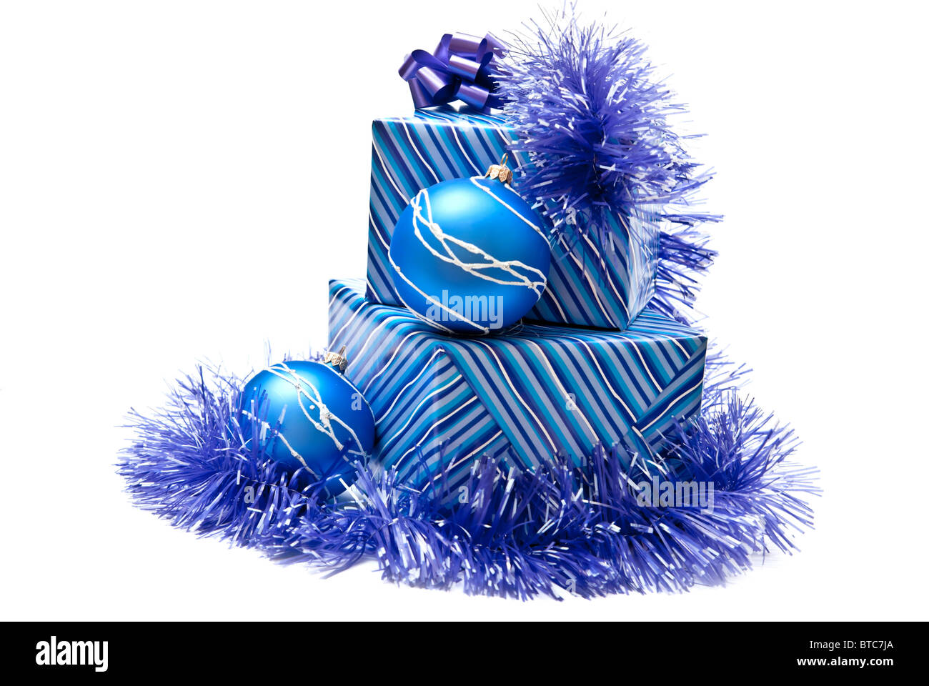 Unwrapped christmas gifts hi-res stock photography and images - Alamy