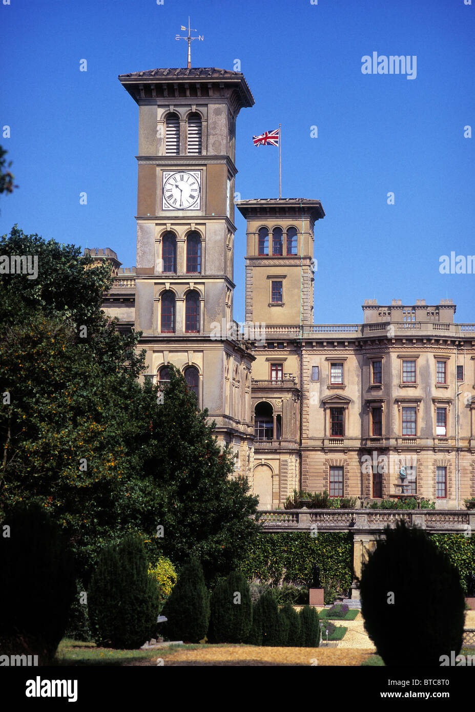 Osborne house isle of wight exterior hi-res stock photography and ...