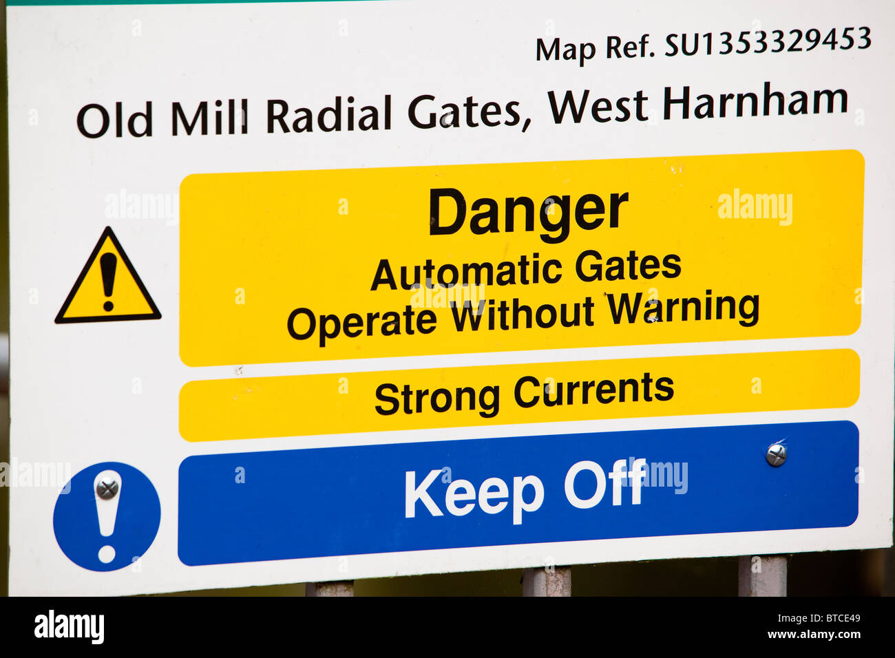 hazard signs Warning sign of strong currents at old mill.Salisbury ...