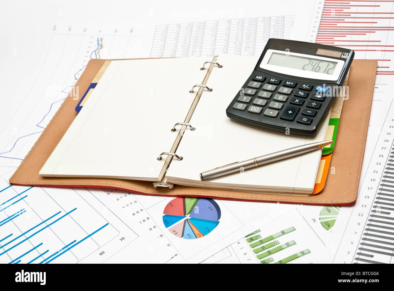 Global finances illustration hi-res stock photography and images - Alamy