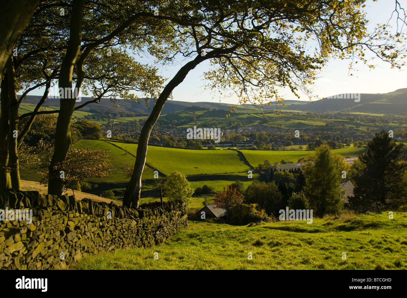 Glossop hi-res stock photography and images - Alamy
