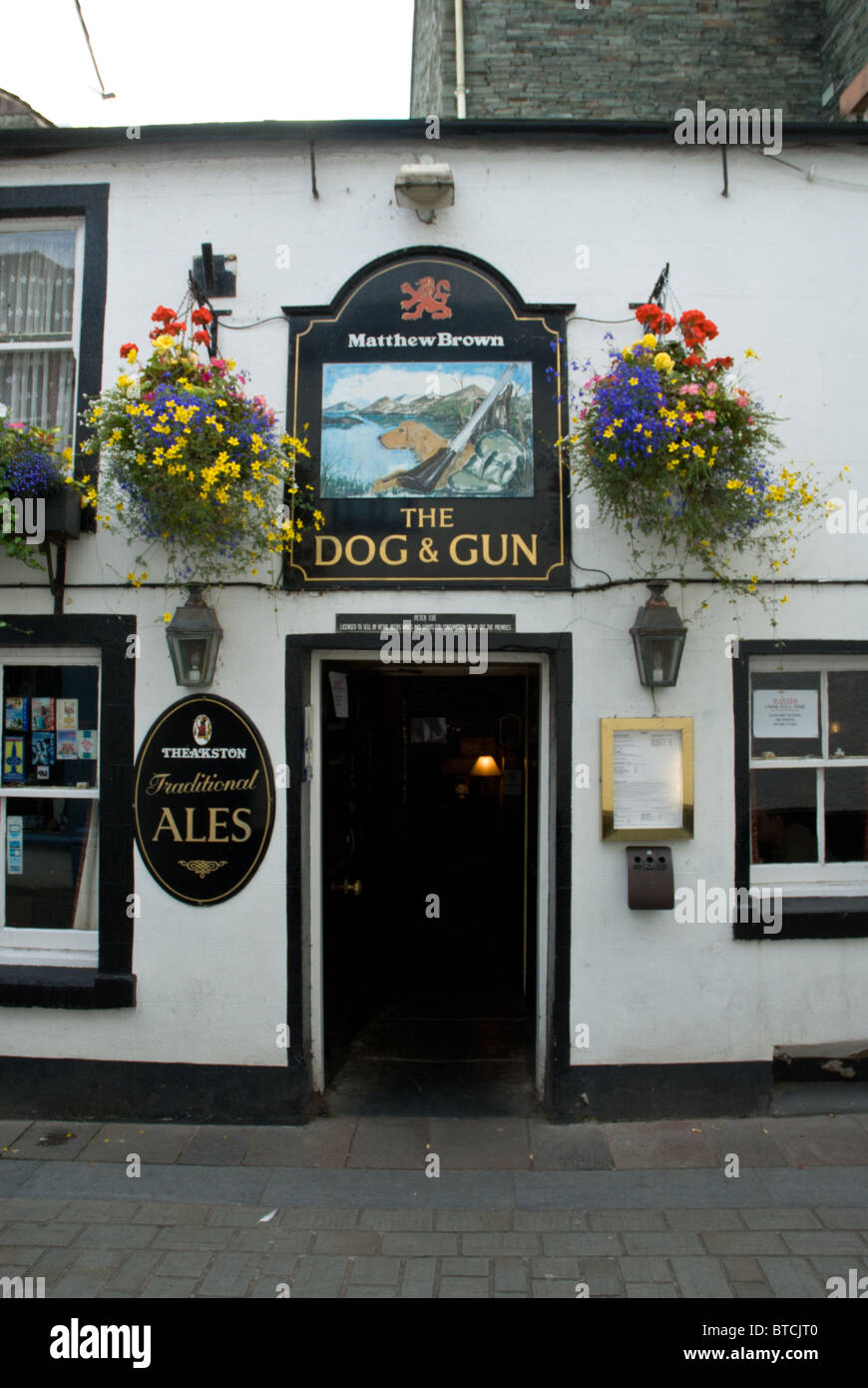 The Dog & Gun in Keswick Stock Photo - Alamy