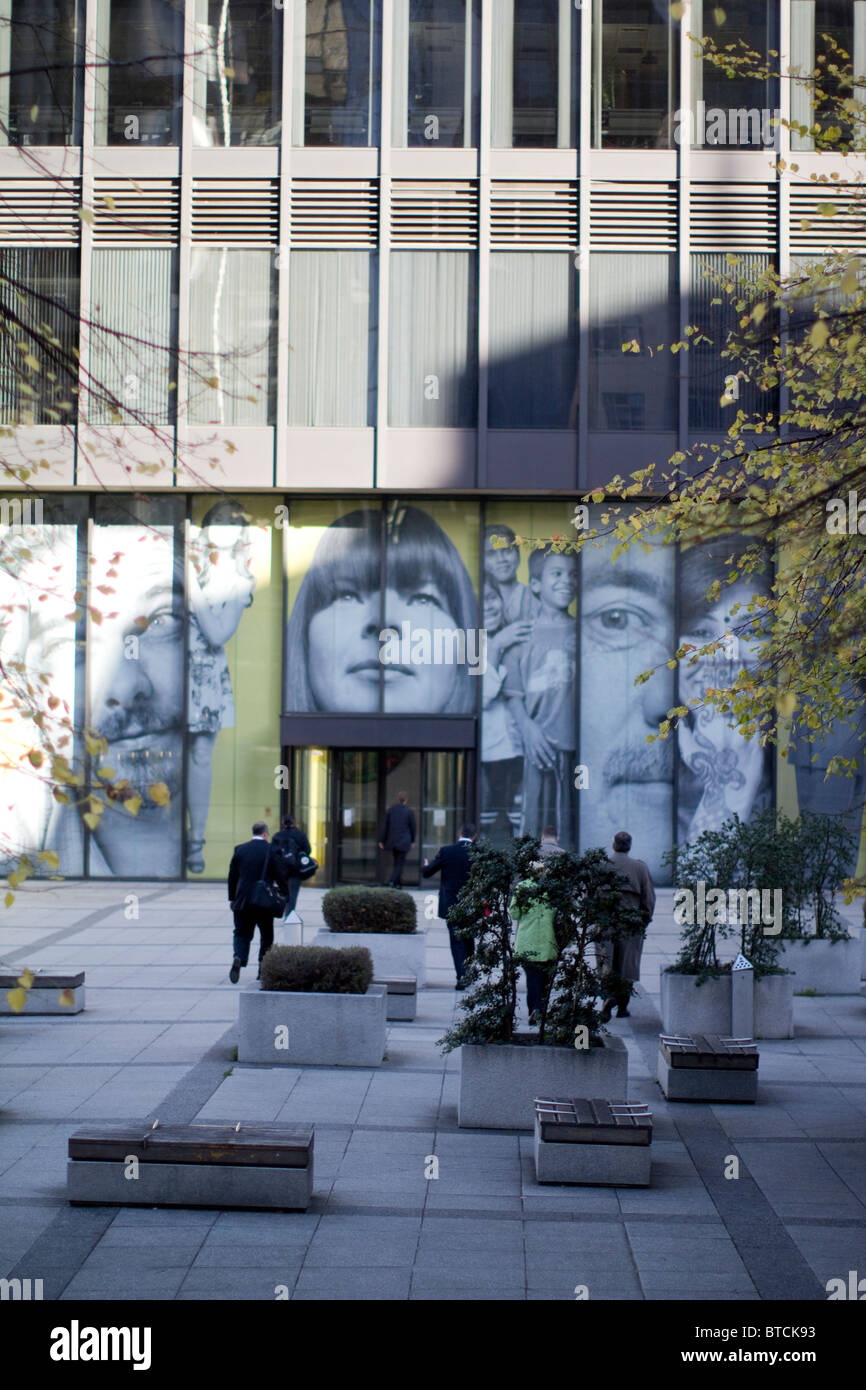 Aviva insurance building hi-res stock photography and images - Alamy