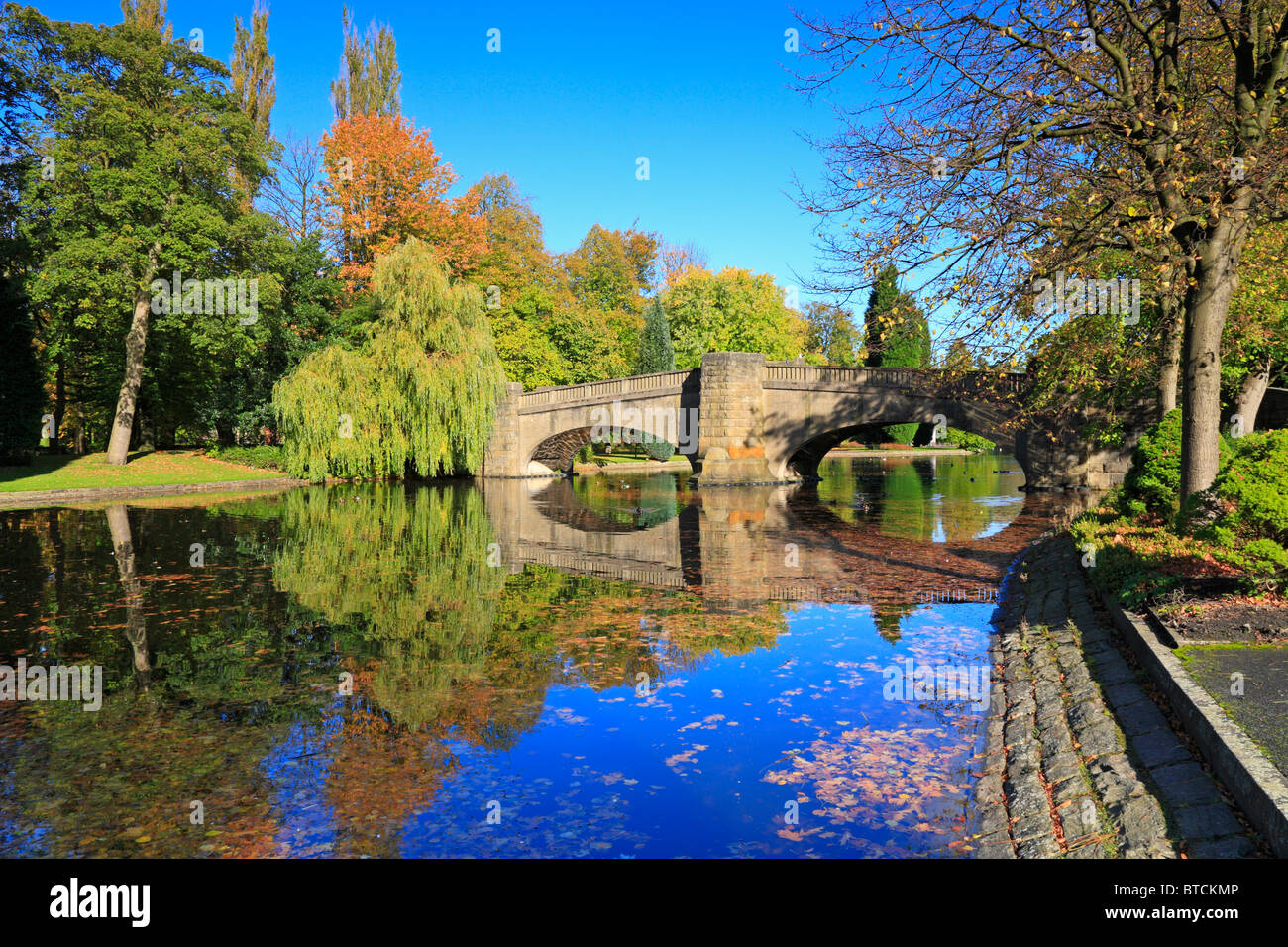 Bridge over the Boating Lake in Thompson Park, Burnley, Lancashire ...
