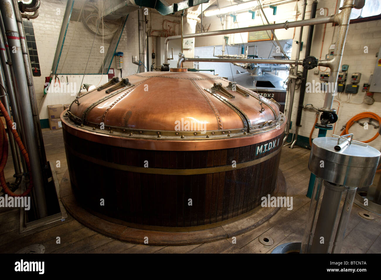 Mash tun hi-res stock photography and images - Alamy